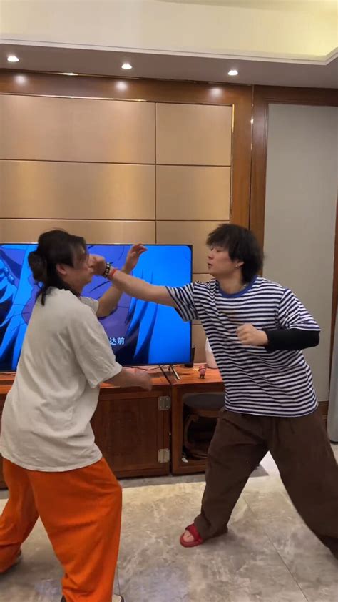 年轻人不讲武德！ 腾讯新闻