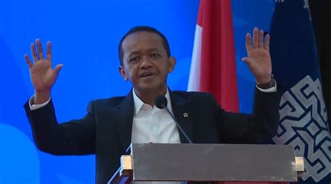 Kronologi Bahlil Lulus Doktor 1 Tahun 8 Bulan Hingga Ui Tangguhkan