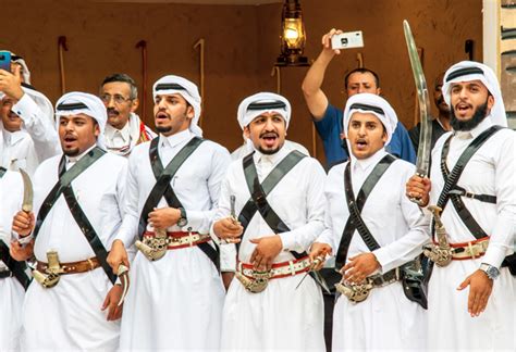 Sword Dance In Saudi History Meaning And Modern Practice