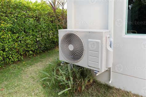 Air Condition Outdoor Unit Compressor Install Outside The House 14219577 Stock Photo At Vecteezy