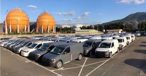 福斯商旅caddy Cargo大量到港 元月領牌享首年分期0付款 財經 Ctwant