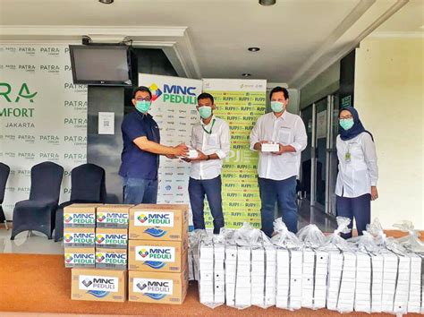 FOTO MNC Peduli Salurkan Makan Siang Dan Minuman Ringan Ke RS Pertamina Jaya