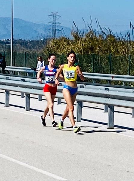 Giroceanca Alessia Pop a devenit campioană balcanică la 5 km marș