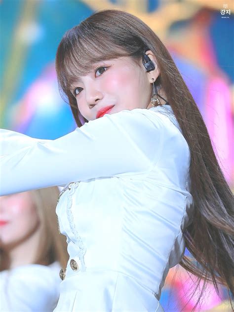 아이즈원 장원영 조유리 최예나 슈퍼 콘서트 New [24 P]