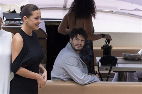 Adèle Exarchopoulos et François Civil Laetitia Casta Les stars au