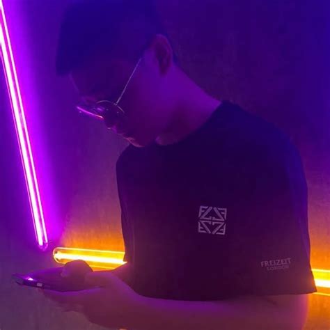 张🥀 Lx 07 On Threads