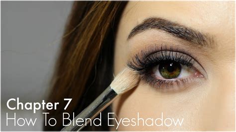 How To Blend Eyeshadow For Beginners Youtube