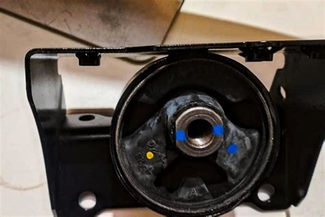 Maruti Swift Zxi Plus Dt Right Engine Mounting At ₹ 600 Piece In New