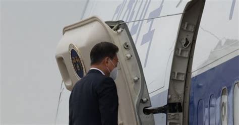 文대통령 G7서 코로나 이후 첫 대면 다자외교 오늘 출국 종합