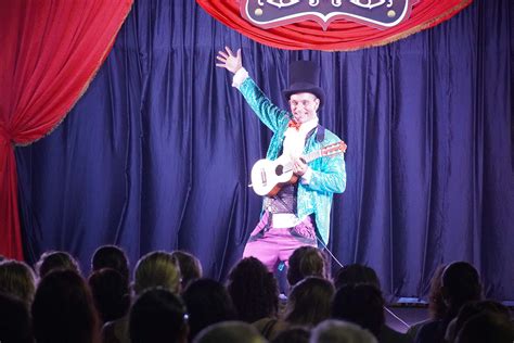 Circo Na Praia E Circo Na Praça Movimentam Programação Do Verão Maior