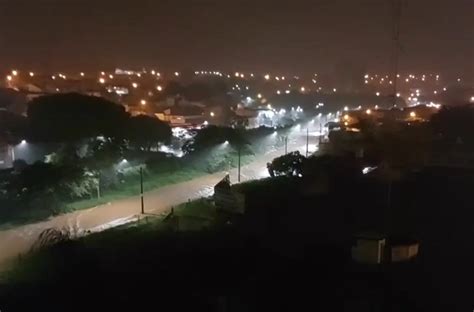Chuva De 62 Milímetros Provocou Alagamentos E Queda De árvores Em São