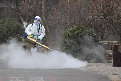石家庄：社区防疫消杀进行时图片新闻中国政府网