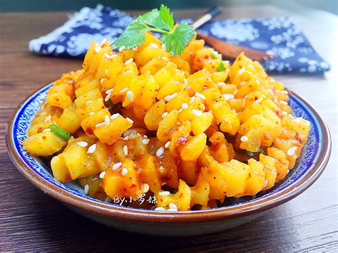 土豆做的美食土豆小零食大全荤菜大山谷图库