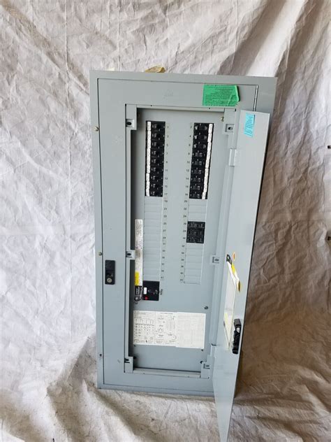 Ge A Series Panelboard 100 Amp Main Breaker 42 Circuit 480v Tey Branch