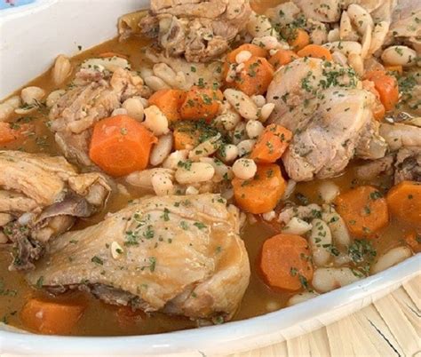 Feijoada De Frango Colher De Pau