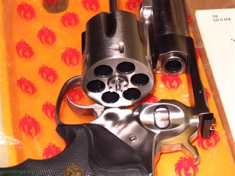 Gunlistings Org Pistols Ruger Redhawk Magnum Stainless W Pachmayr Grip