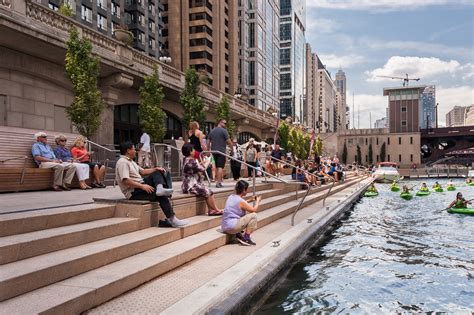 Celebrate Summer With These Free Events At The Chicago Riverwalk