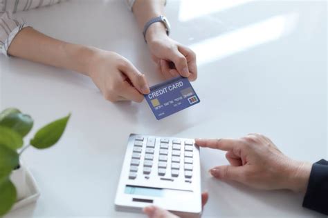 結婚式の支払いはクレジットカードで！限度額は足りている？引き上げ方 花嫁ノート