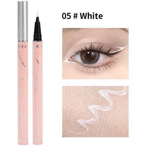 How To Apply Liquid Eyeliner Makeup Geek Saubhaya Makeup