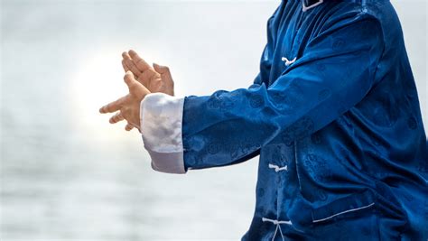 太极拳架练熟之后，你应该追求——动作指尖感觉