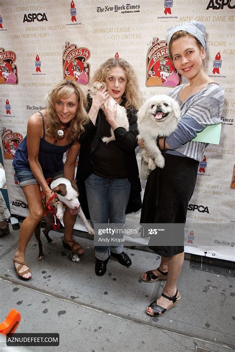 Jessica Hecht Feet Aznudefeet