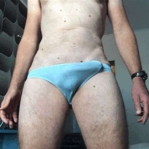 Bulgeandcrotchwatcher Tumblr Com Post Tumbex