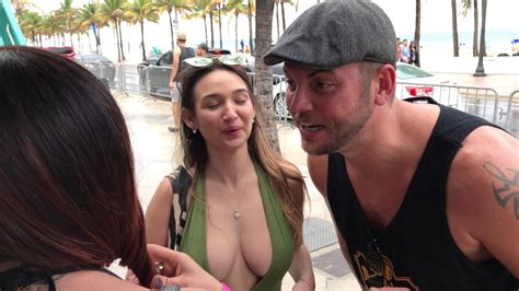 Spring Breakers 2017 Sin Censura Solo Para Adultos En Bolivia