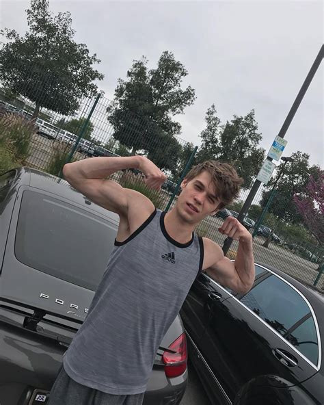 Colin Ford Shirtless 2022