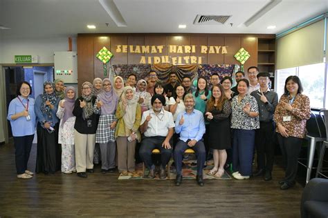 Statistical Genomics For Breeding Lembaga Minyak Sawit Malaysia