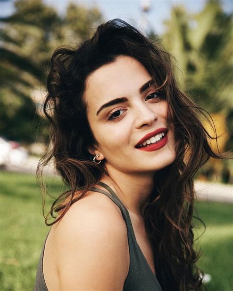 Asli Bekiroglu Görsel 3