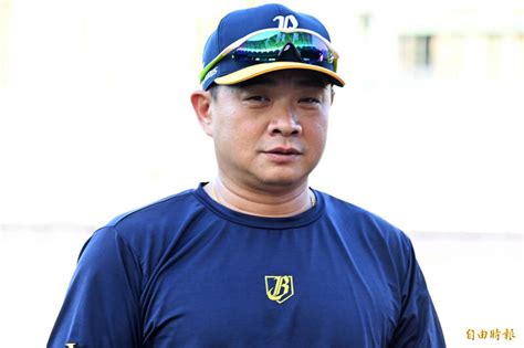 新聞 兄弟近況低迷 恰總喊話「就等奇蹟出現 Baseball板 Disp Bbs