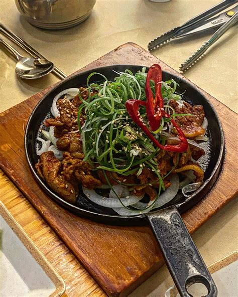 맛집방범대 산으로간고등어 용인시 수지구 고기로에 위치한 산으로간 고등어 입니다 웨이팅이 길어서 한시간 기다리고 먹었는데 너무 맛있어서 웨이팅 기다린 보람이 있었어요🤤