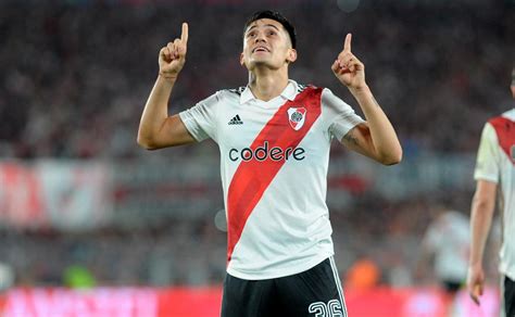 River Plate Venció 2 1 A Inter De Porto Alegre Por Los Octavos De La