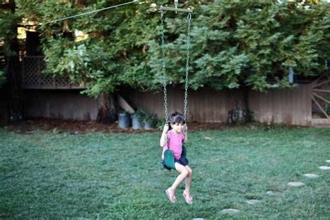 21 DIY Zipline Ideas To Your Backyard DIYsCraftsy
