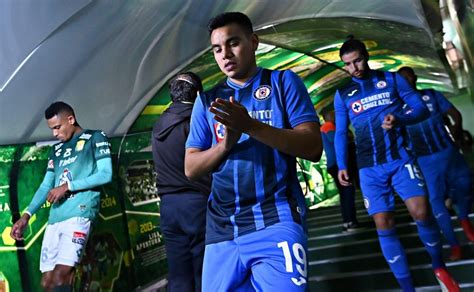 Las Alineaciones De Cruz Azul Vs León Por La Jornada 16 Del Apertura