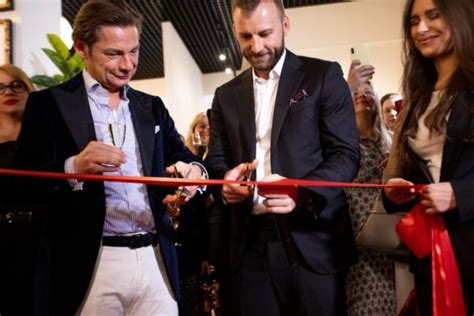 In Onore Di Theo Eichholtz Avecasa