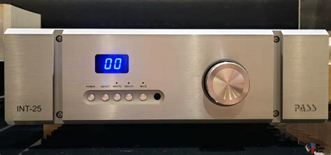 Pass Labs Int 25 Photo 4387964 Canuck Audio Mart