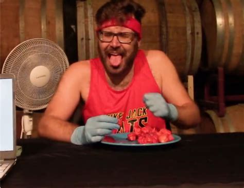 कनाडा के माइक जैक ने बनाया गिनीज़ वर्ल्ड रिकॉर्ड 6 मिनट 49 20 सेकंड्स