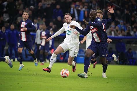Duet Messi Neymar Tak Berdaya PSG Disingkirkan Marseille Olahraga