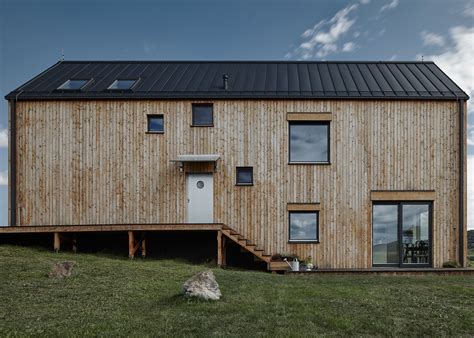 Mjölk Architekti References Agriculture With Barn Like House