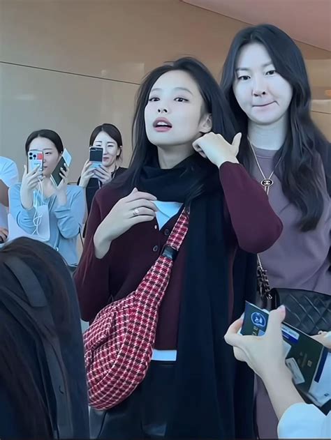 Jennie Kim ♥️ Jennie Dad Photo Jennie Fans Jennie Mom
