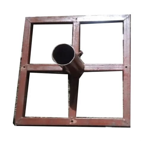 Red Mild Steel Street Light Bracket Size 8 X 10 Inch Hxw At ₹ 550
