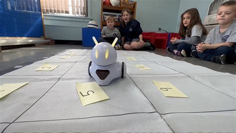 Robots Move Around Local Classrooms As Part Of New Computer Science