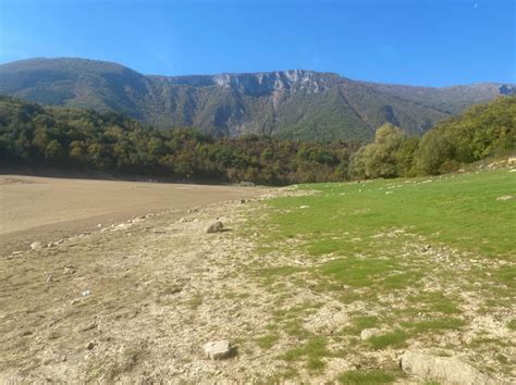 Presušilo Jablaničko Jezero Crna Hronika