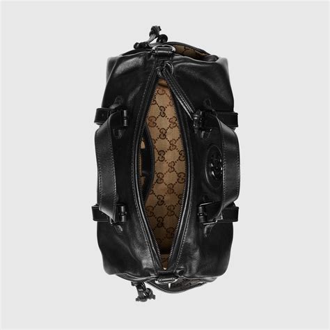 新包 Gucci 上架一组皱纹皮革男士包袋：同色珐琅「gg」包扣 Ibag · 包包