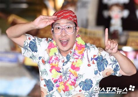 하하 박명수 스컬 버렸냐고…흠뻑쇼 노린 블락비 유권과의 신곡 라디오쇼