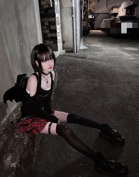 すかる（ Skr U ）さん Twitter【2022】 ファッションアイデア 女性 韓国の女の子のファッション