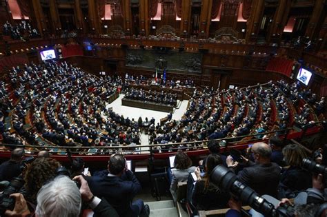 「辜負這一刻就對你們感到可恥」！烏克蘭總統不斷發表演說，爭取源源不絕軍援 風傳媒