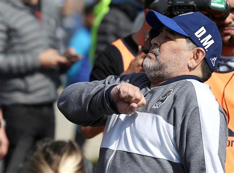 Diego Maradona Su Lado Oscuro Y La Fortuna Que Amasó En Cinco Países