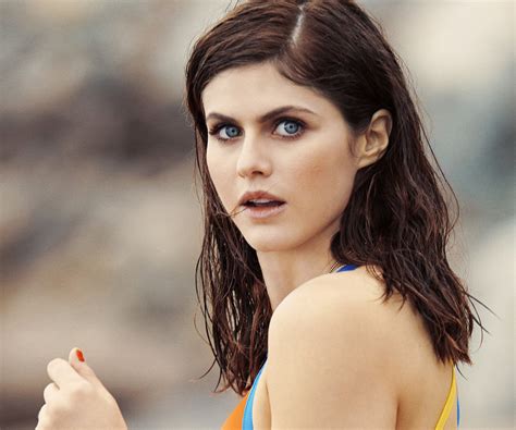 Stunning Photos Of Alexandra Daddario Yeah Motor Alexandra